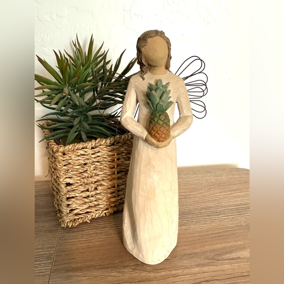 Willow Tree | Accents | 202 Willow Tree Welcoming Angel Demdaco ...